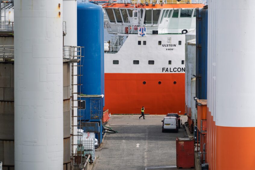 Man airlifted to hospital after falling aboard ship at Peterhead port