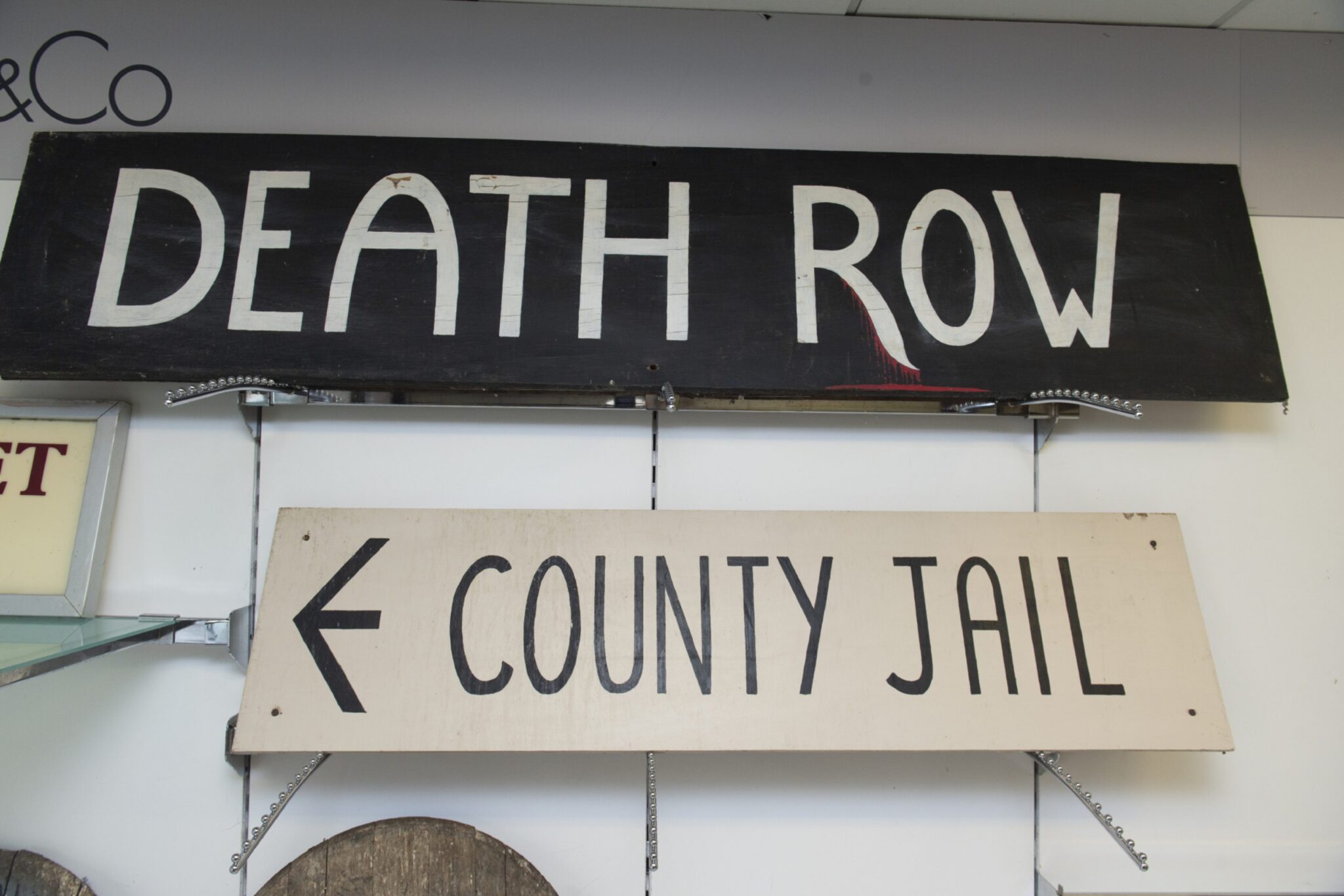 Jailhouse and Junners auction: Elgin electric chair hits auction