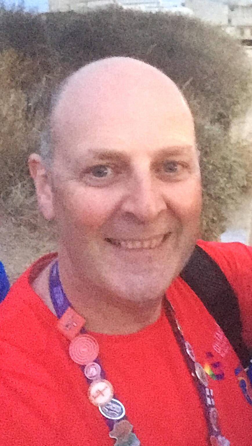 Orkney Island Games: Teen runner competes after broken ankle