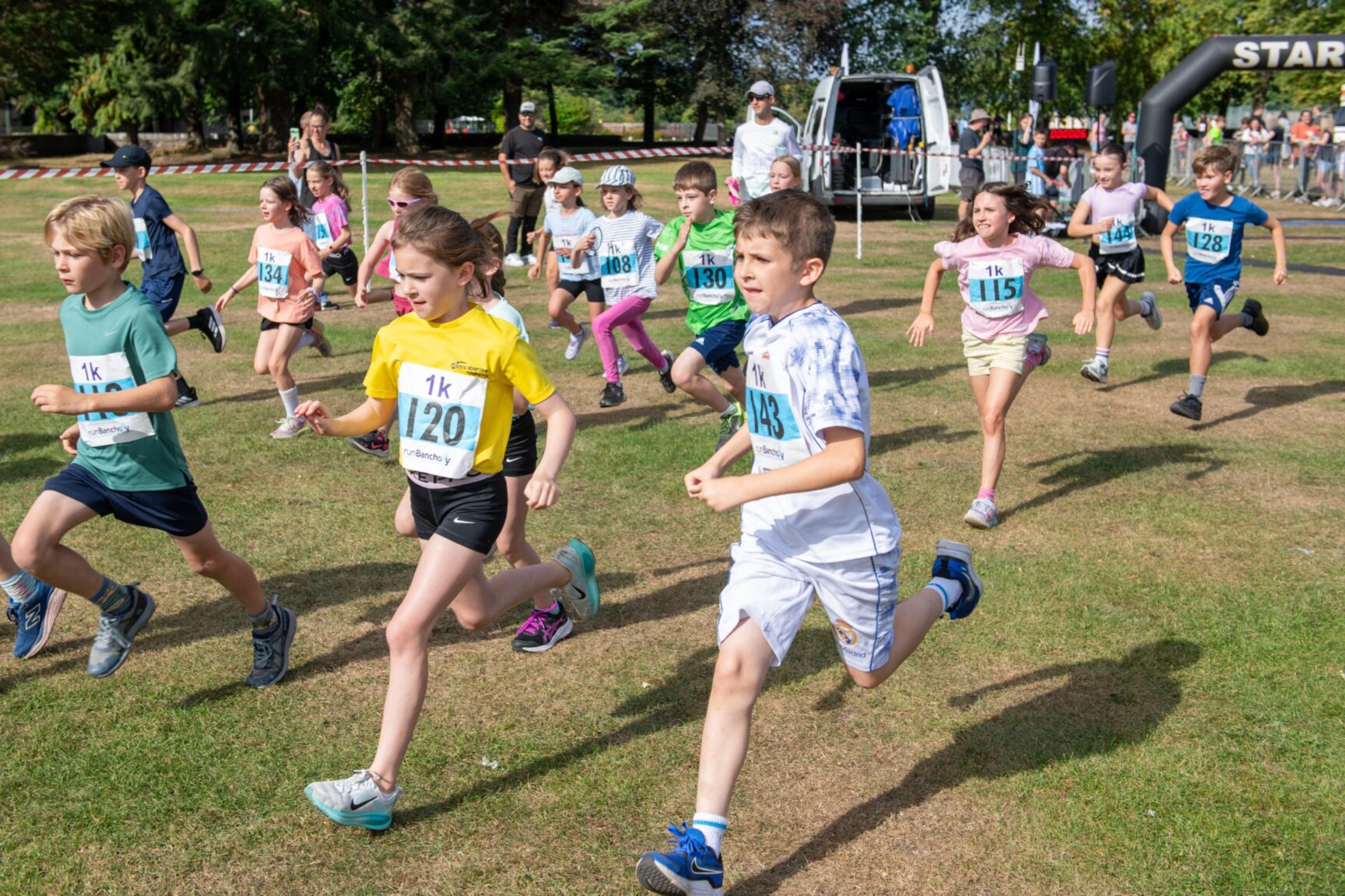 Gallery: Thousands turn out for Run Banchory 2025