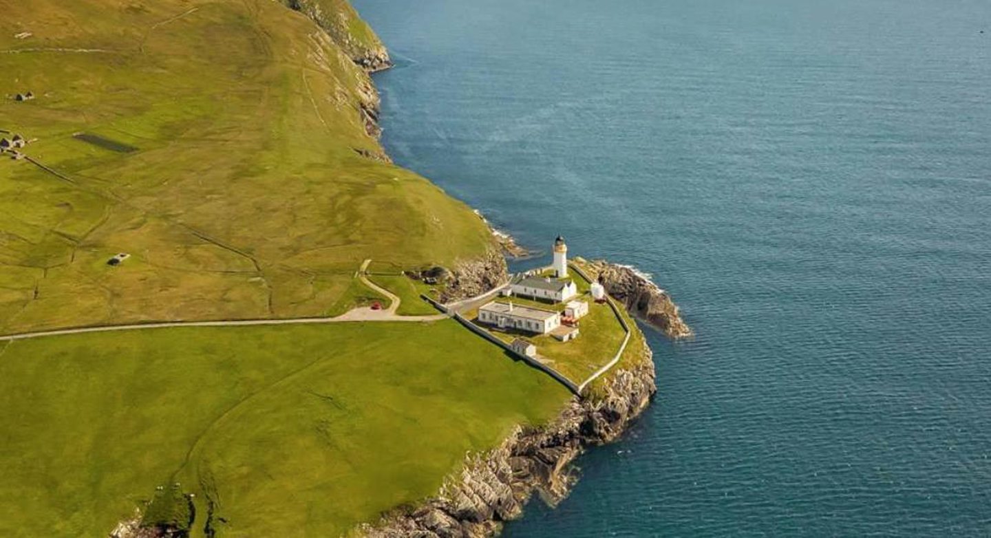 Bressay Lighthouse: Stevenson-built Shetland landmark up for sale