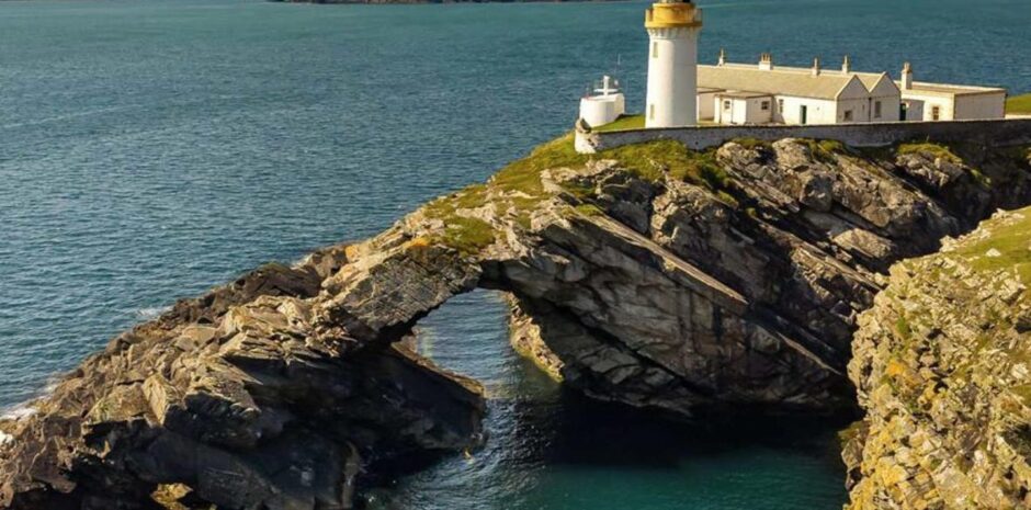 Bressay Lighthouse: Stevenson-built Shetland landmark up for sale
