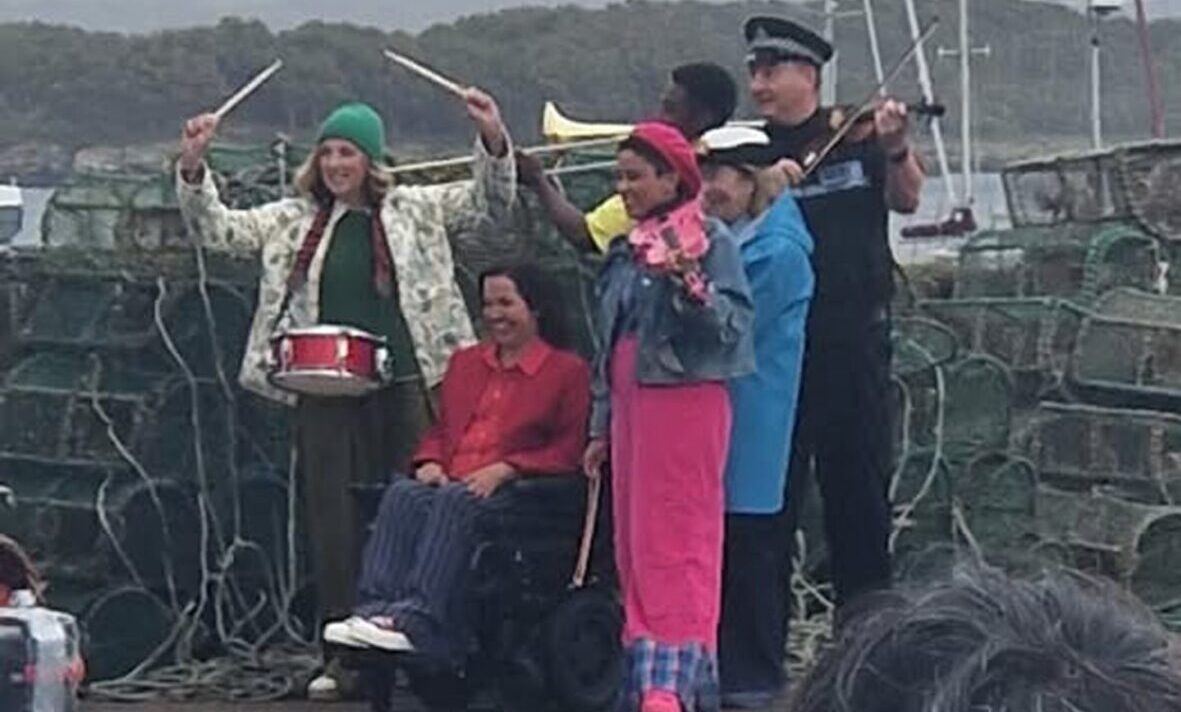 PC Plum and Miss Hoolie reunite for Balamory reboot