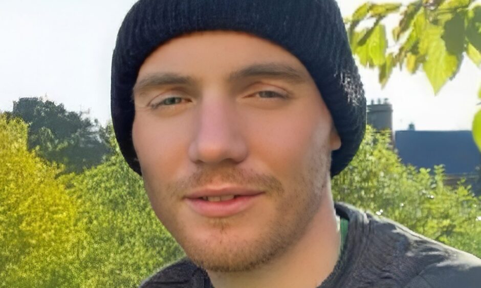 Sandi Thom: Banff music star on new single Revolution Anthem