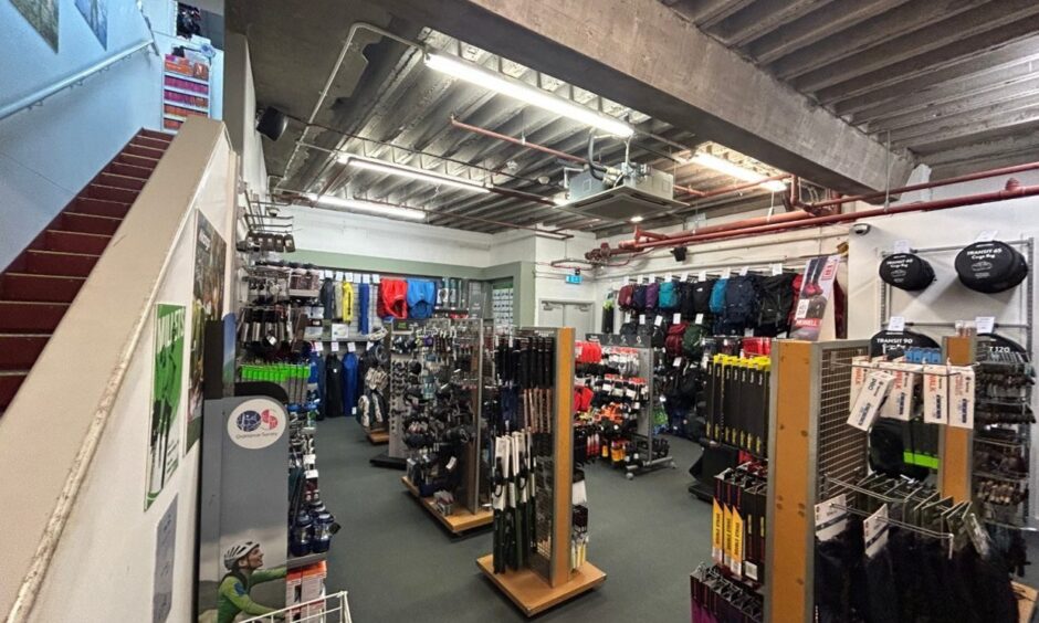Mystery over future of Union Street shop as premises advertised