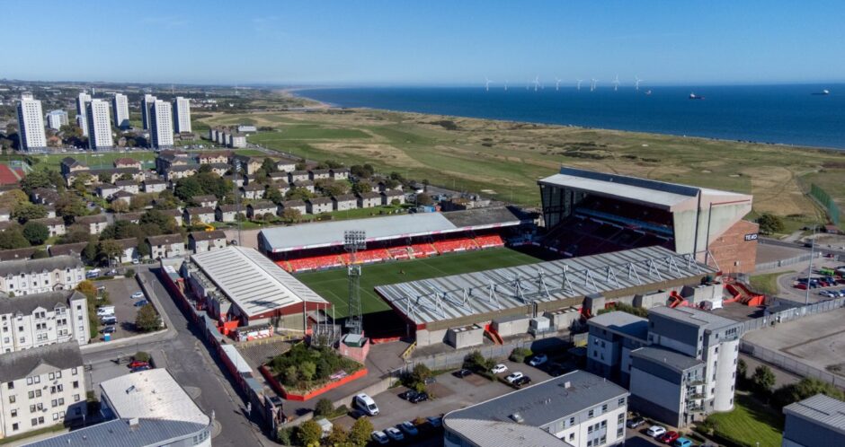 Dons new beach stadium to deliver "£1.6 billion boost" to economy