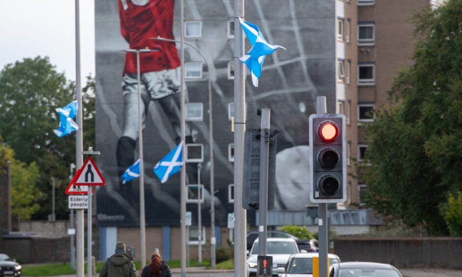 Councillors slam 'sinister' Aberdeen saltire flags