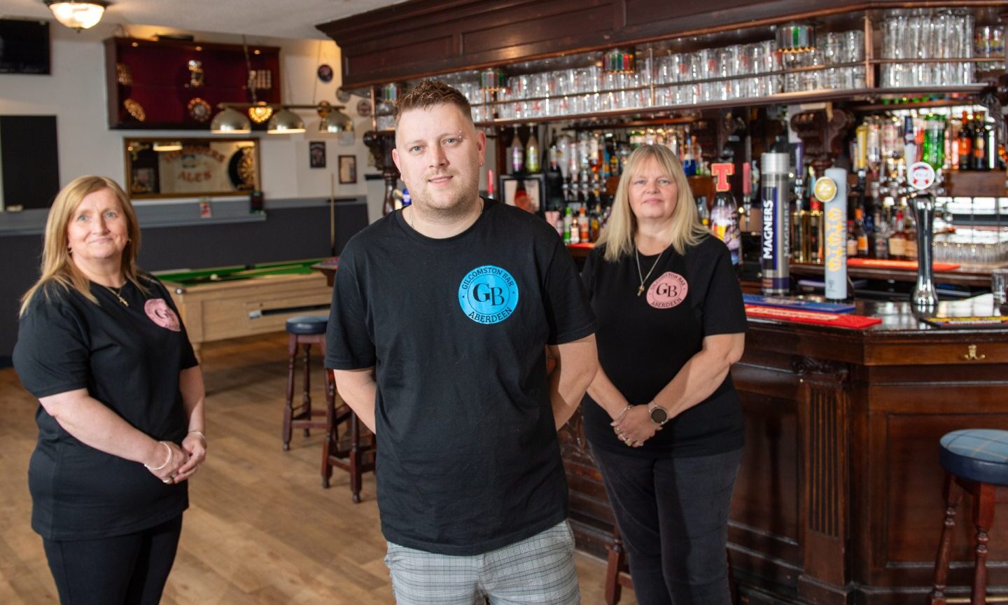 Gilcomston Bar hour extension approved despite karaoke clamour