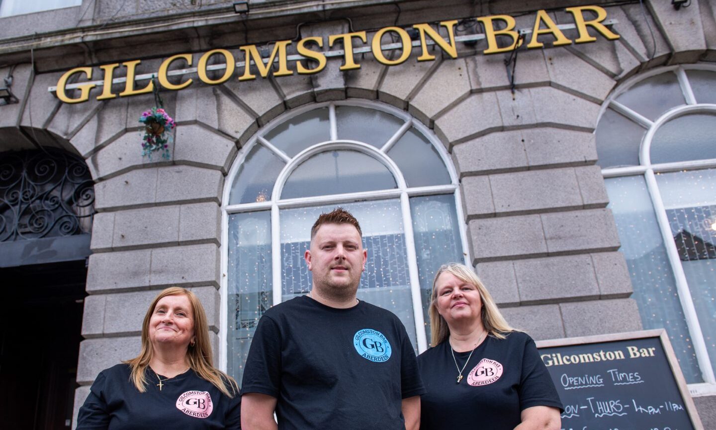 Gilcomston Bar hour extension approved despite karaoke clamour