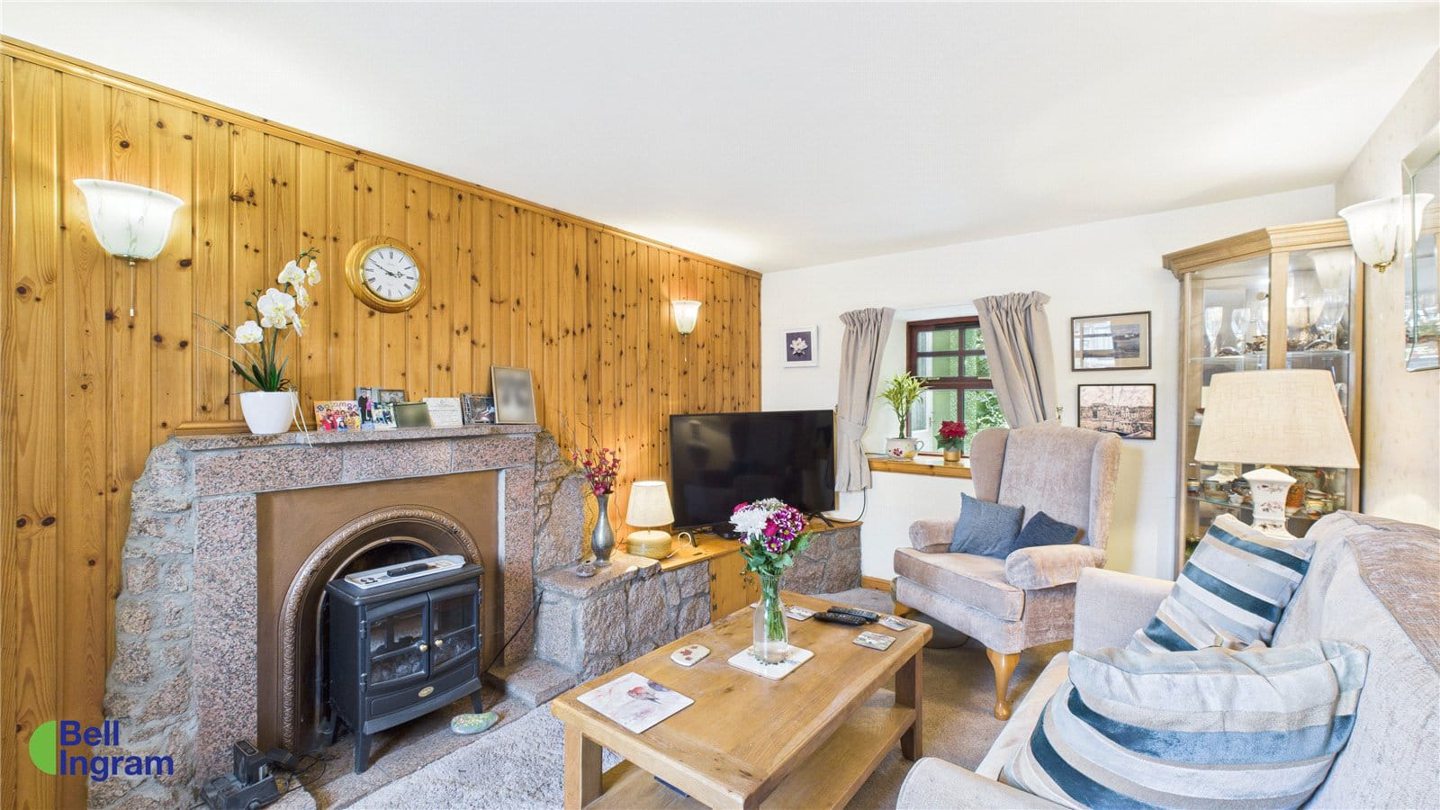 Miss Hoolie's iconic Balamory home goes up for sale on Isle of Mull