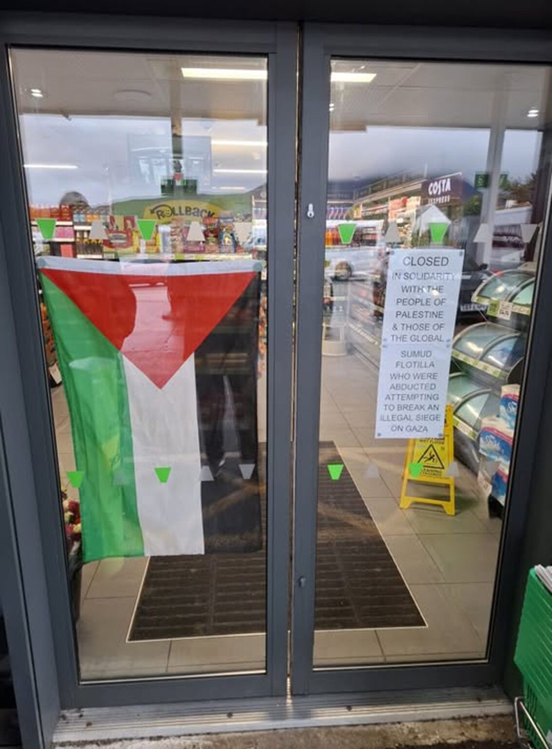 Gaza protest at Asda Express Skye divides readers