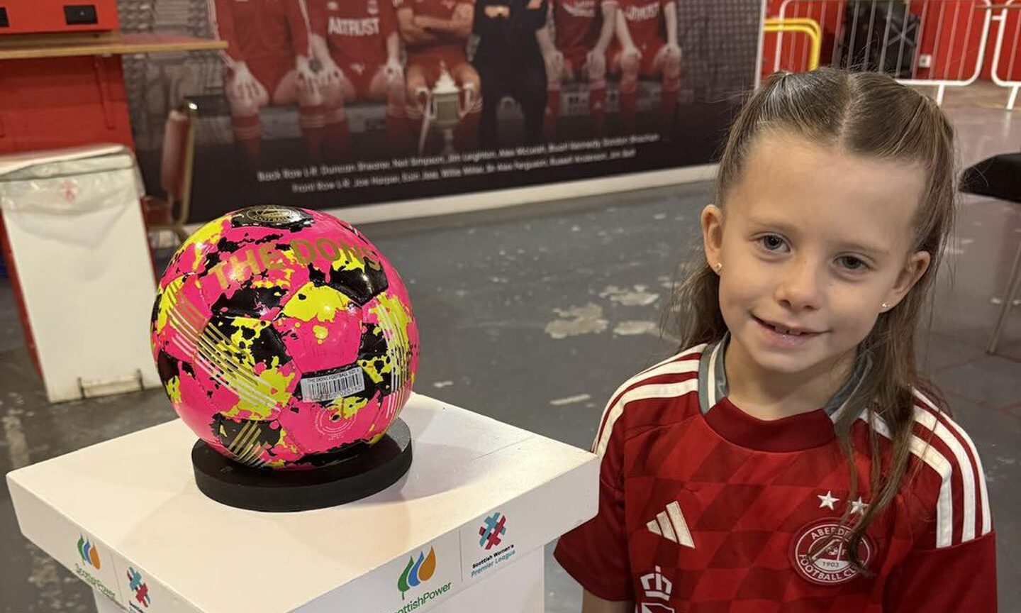 Olivia Edwards: Parents seek man who tried to save daughter's life