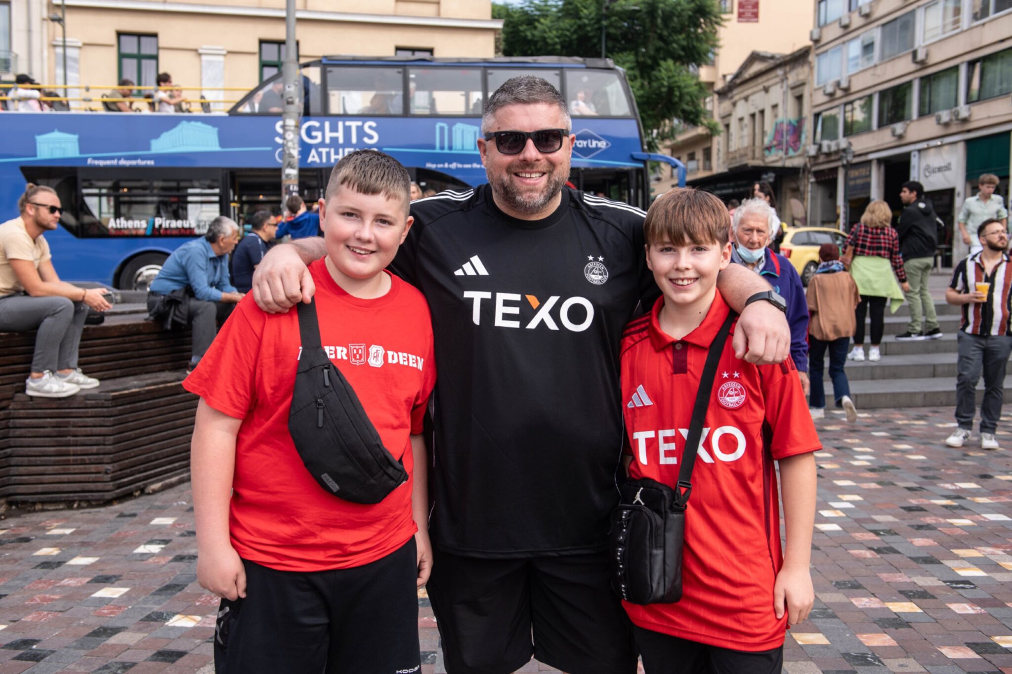 GALLERY: Aberdeen in Athens bars ahead of OPAP Arena buses