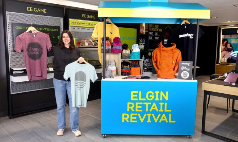 EE new Elgin store: Why they have stayed in Elgin