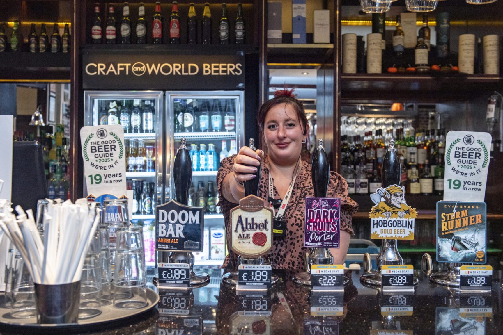 The Muckle Cross: Elgin's Wetherspoon cracks down on vaping
