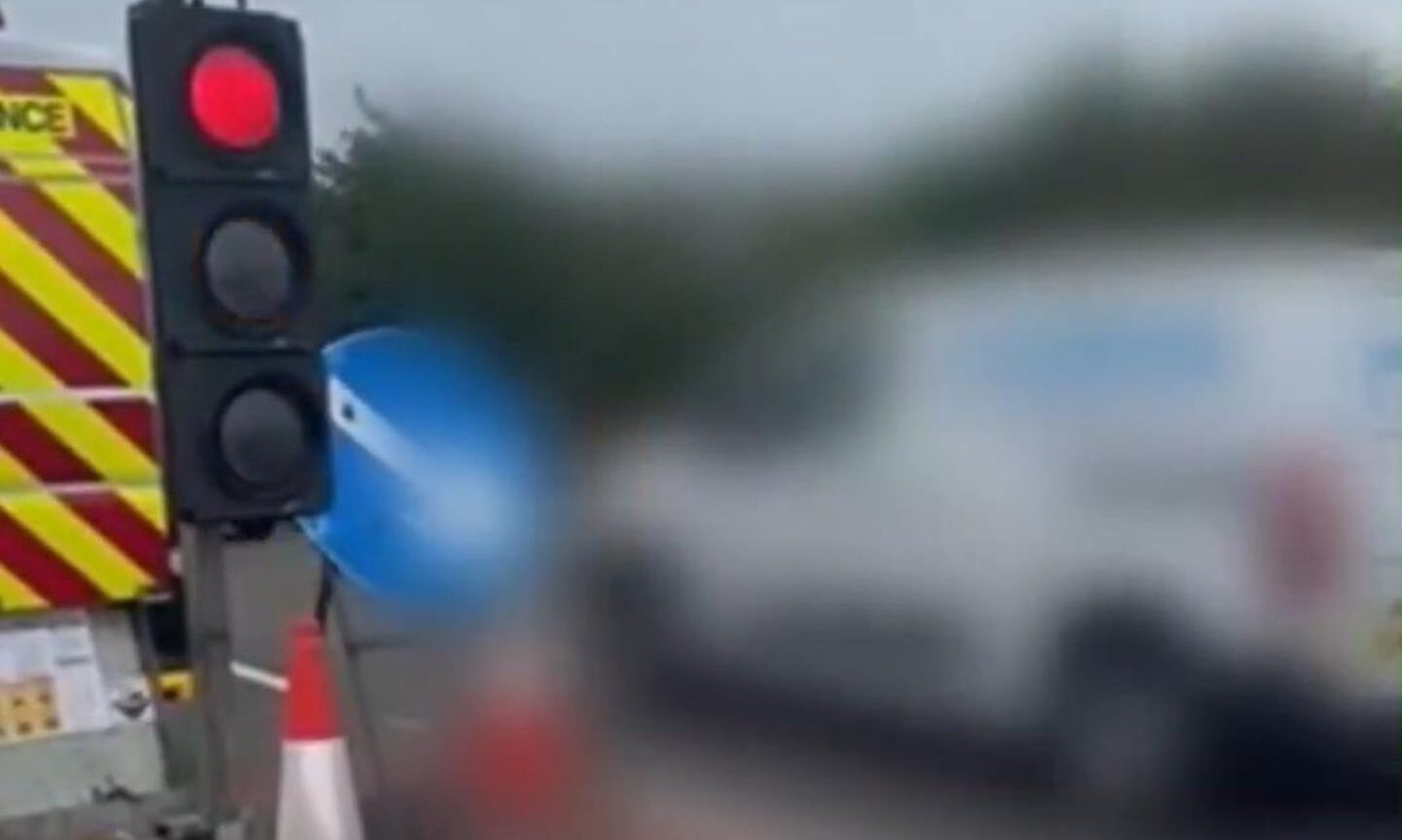 Vehicles caught on video running red light on A90 at Boddam