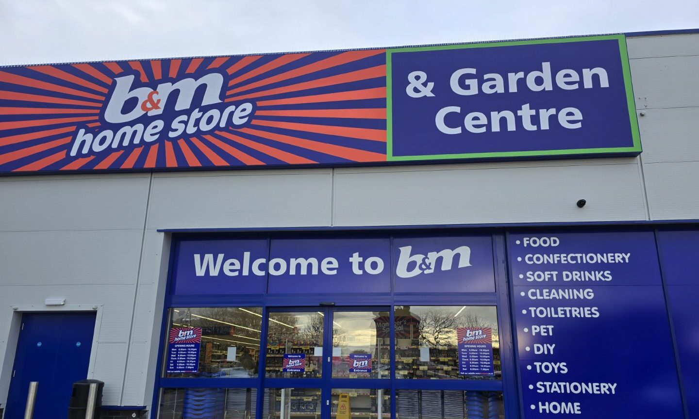 B&M Lang Stracht Aberdeen opens to positive reviews from locals