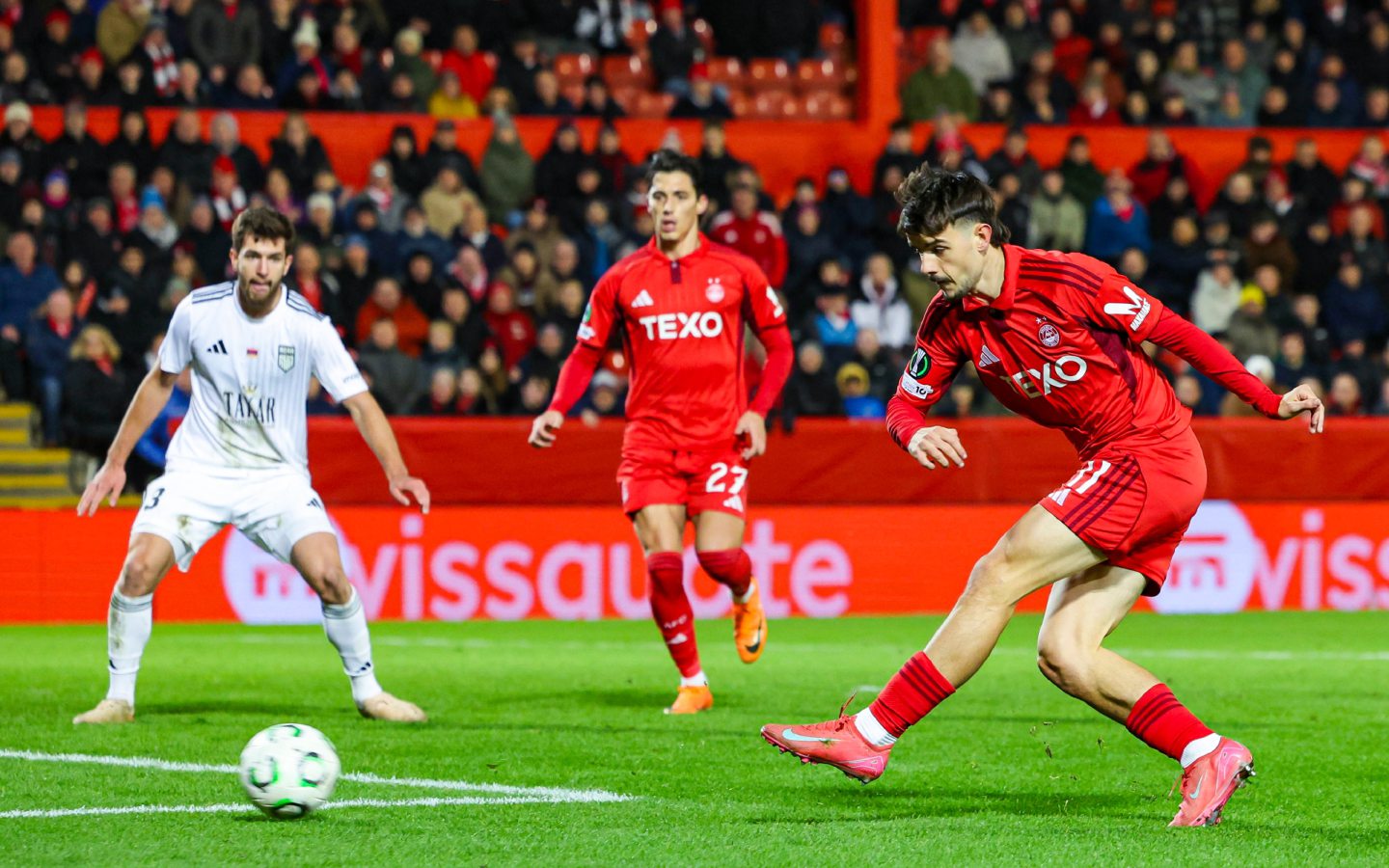 Exclusive: Aberdeen transfers latest on Yengi, Milanovic, Clarkson