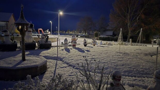 VIDEOS & GALLERY: Best pictures as snowfall blankets the north