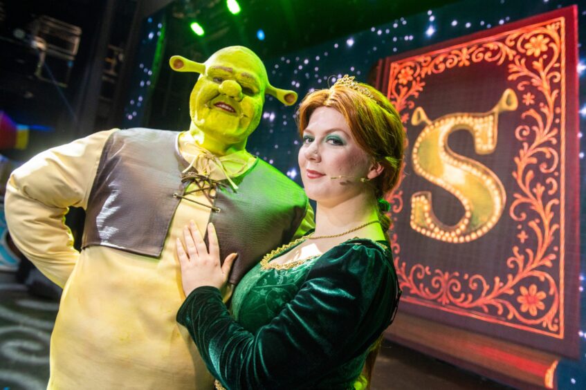 Best pictures as Aberdeen Art Centre welcomes Shrek the Musical - Press ...