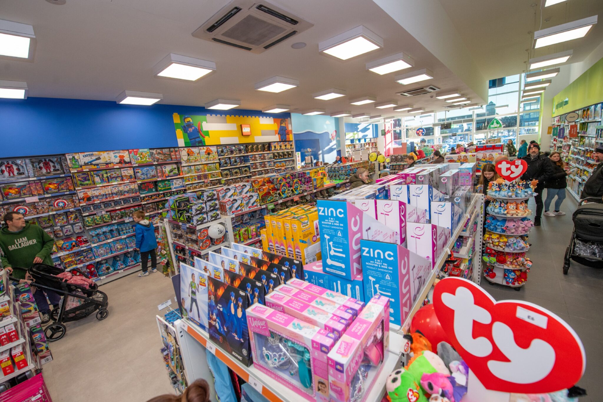 The Entertainer: New toy shop opens at Union Square in Aberdeen