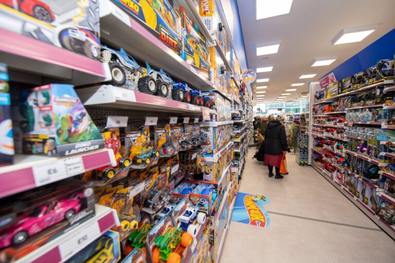 The Entertainer: New toy shop opens at Union Square in Aberdeen