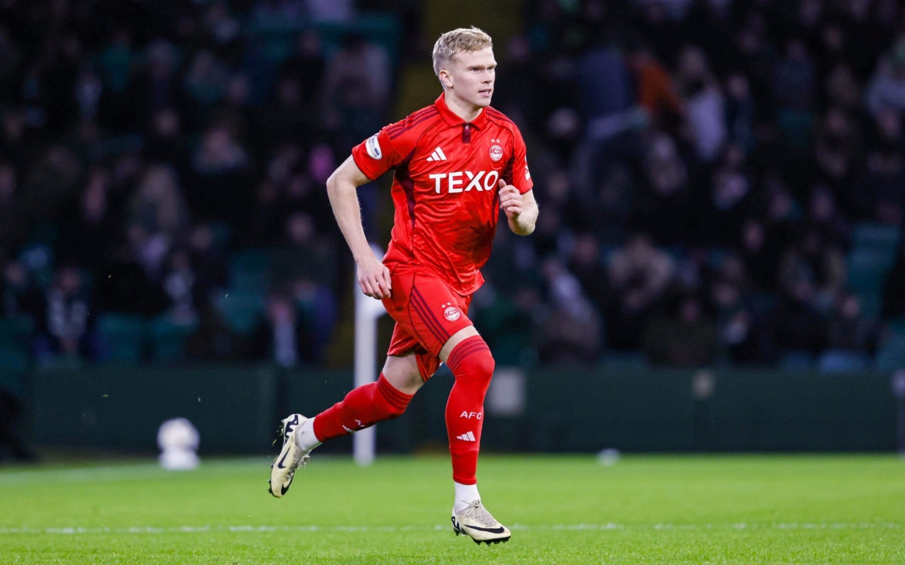 Willie Miller backs Aberdeen's Dylan Lobban after Celtic red card