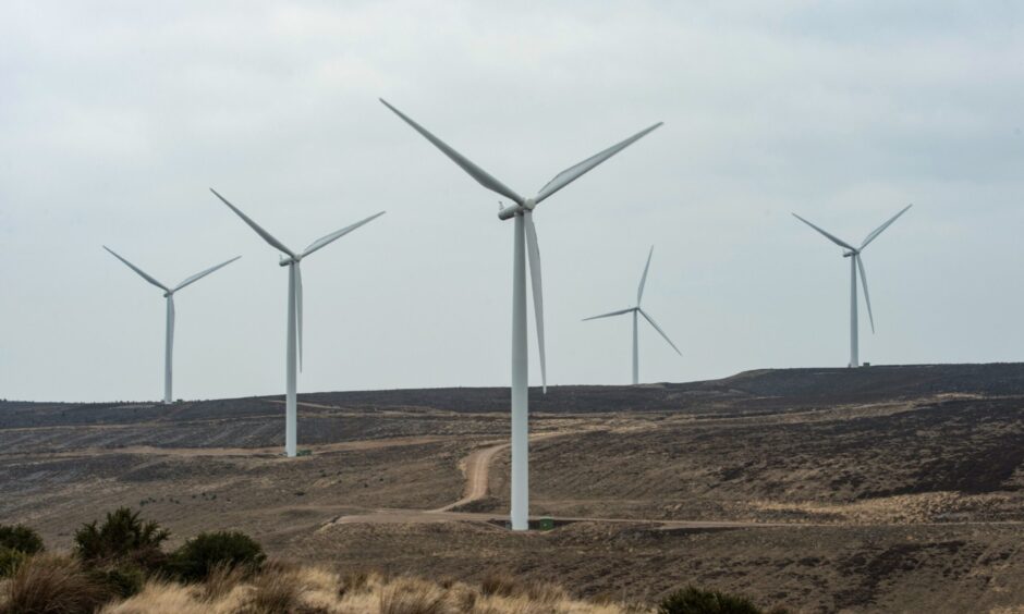 Western Isles Council: Calls to increase local cash from wind farms