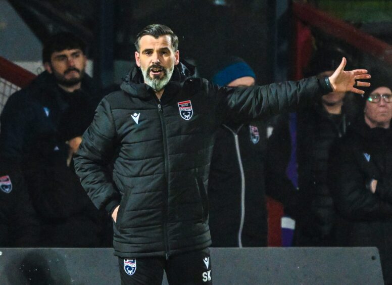 Stuart Kettlewell on his Ross County talks with striker Ronan Hale