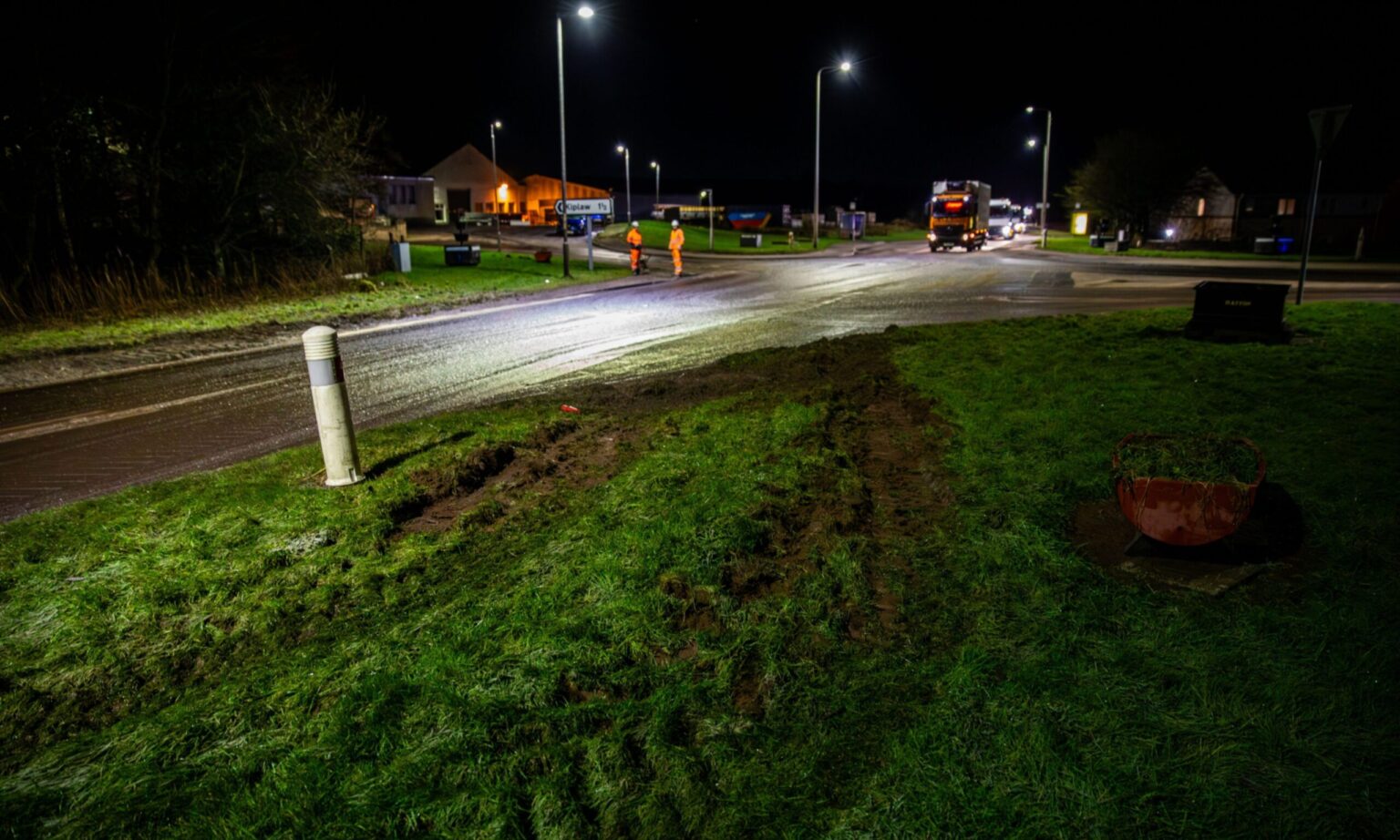 A90 reopens near Hatton after lorry crash caused five-hour closure