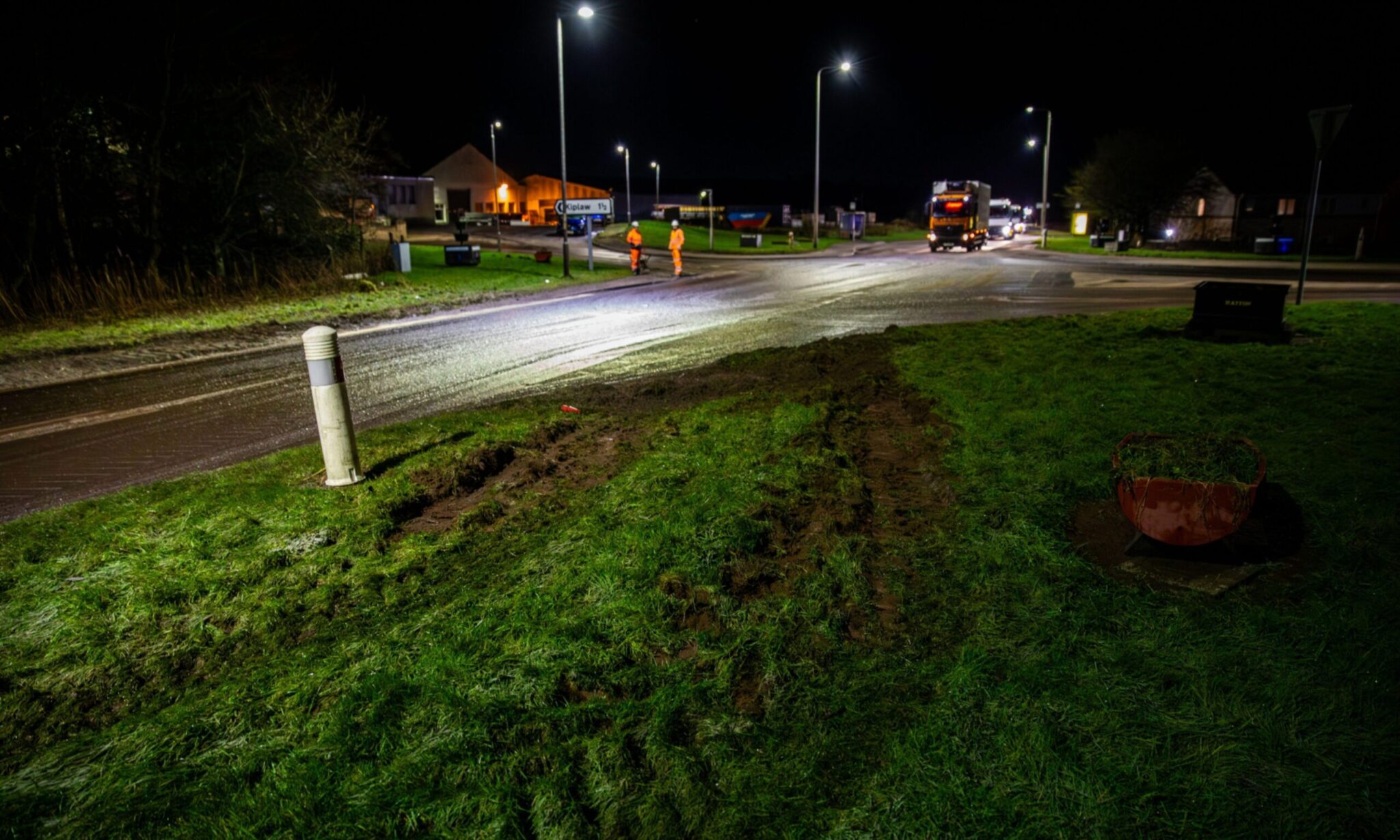 A90 reopens near Hatton after lorry crash caused five-hour closure