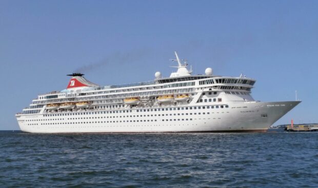 'Hundreds' of Up Helly Aa cruise passengers struck with sick bug