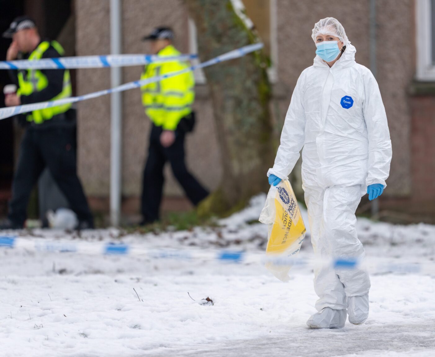 Police cordon off Balloan Road, Inverness after three found injured