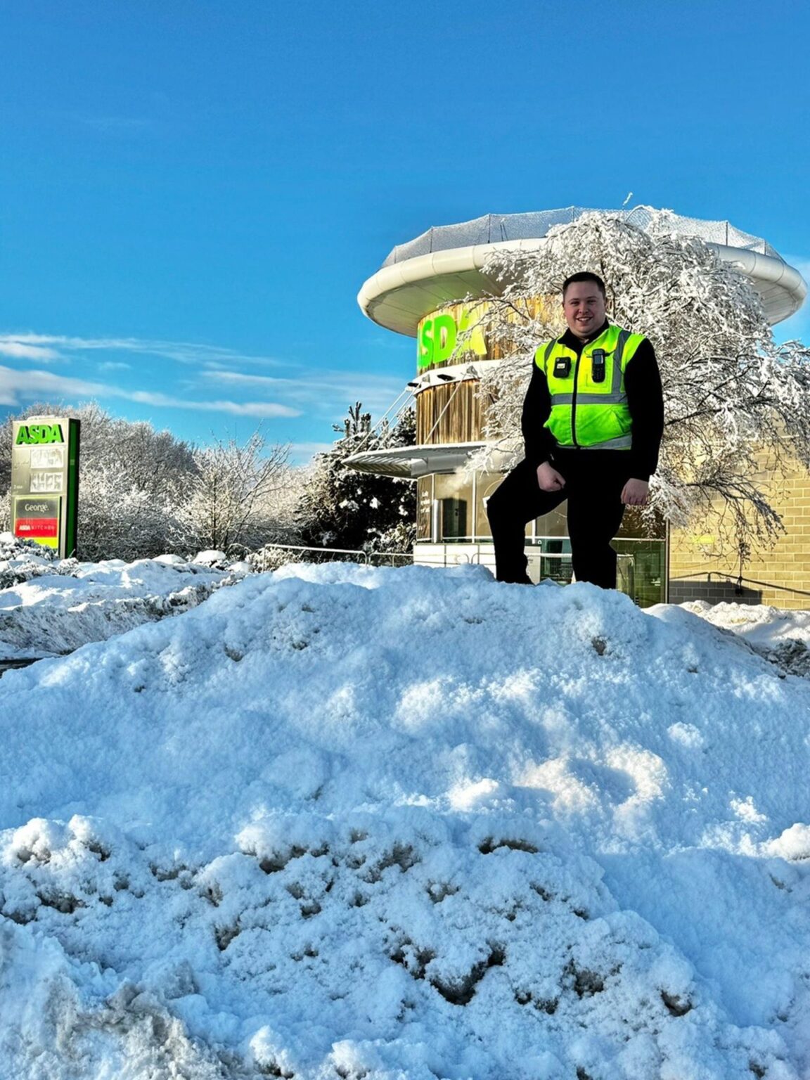 Asda Huntly worker and retained firefighter rescues trapped driver