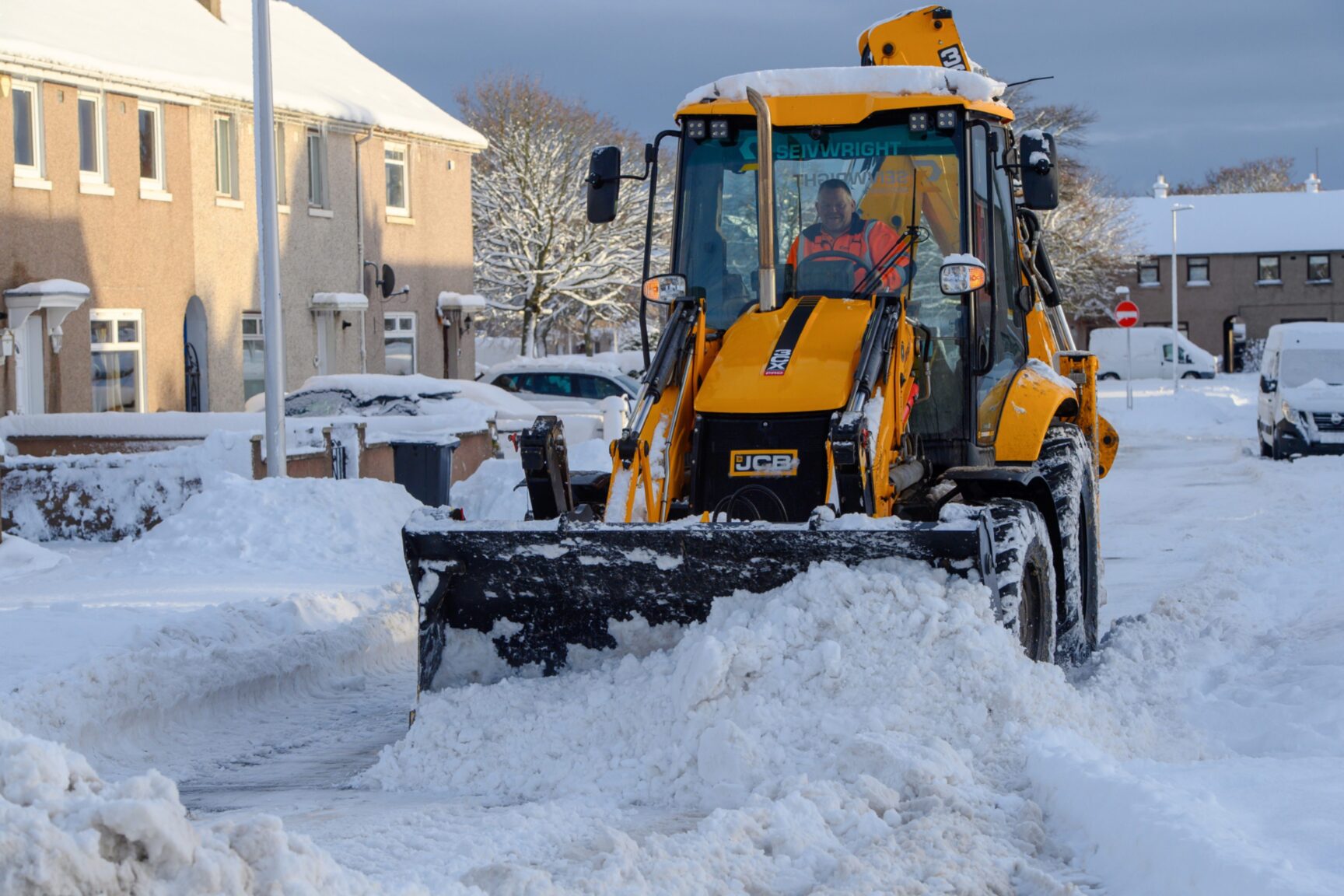 'We need snow to end': Aberdeen council's roads clearing plea