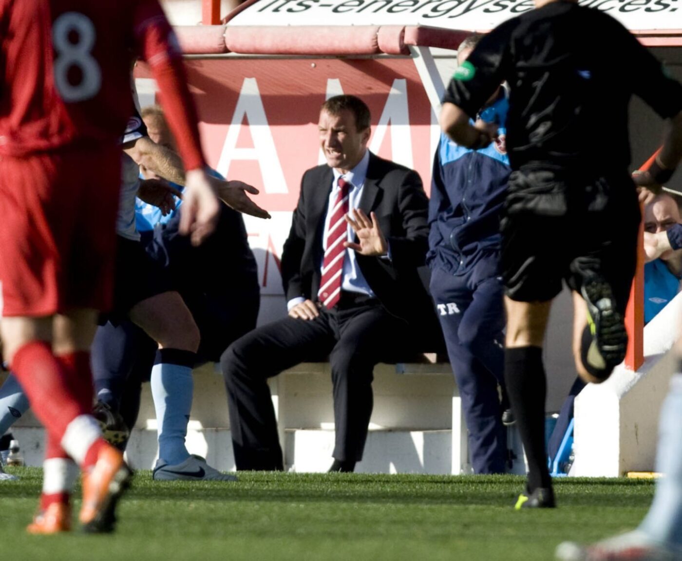 Aberdeen FC: Ex-Scottish manager of year interested in Dons job