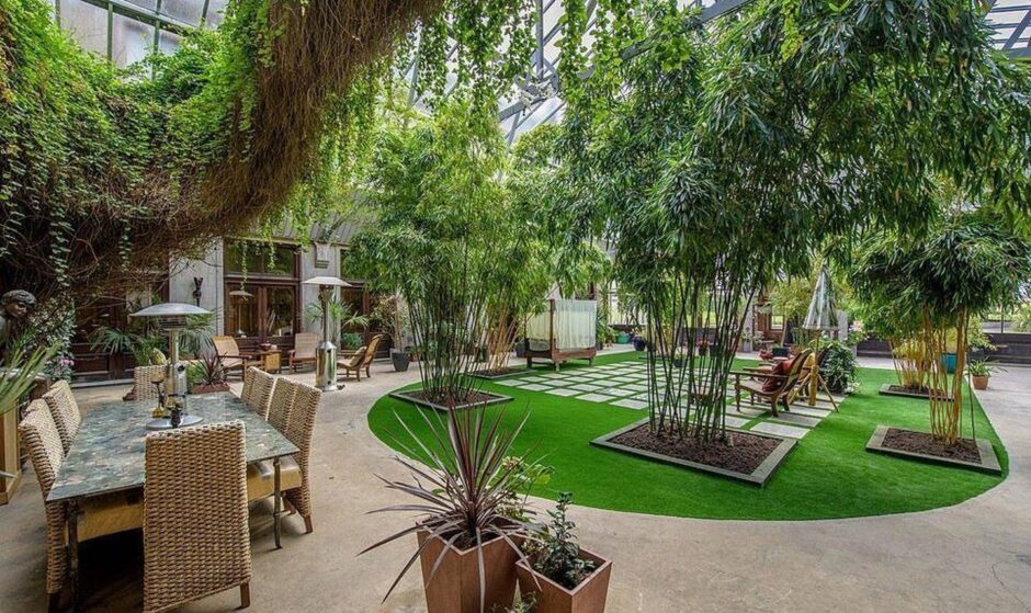 Unique Aberdeenshire mansion to go to auction for £900k