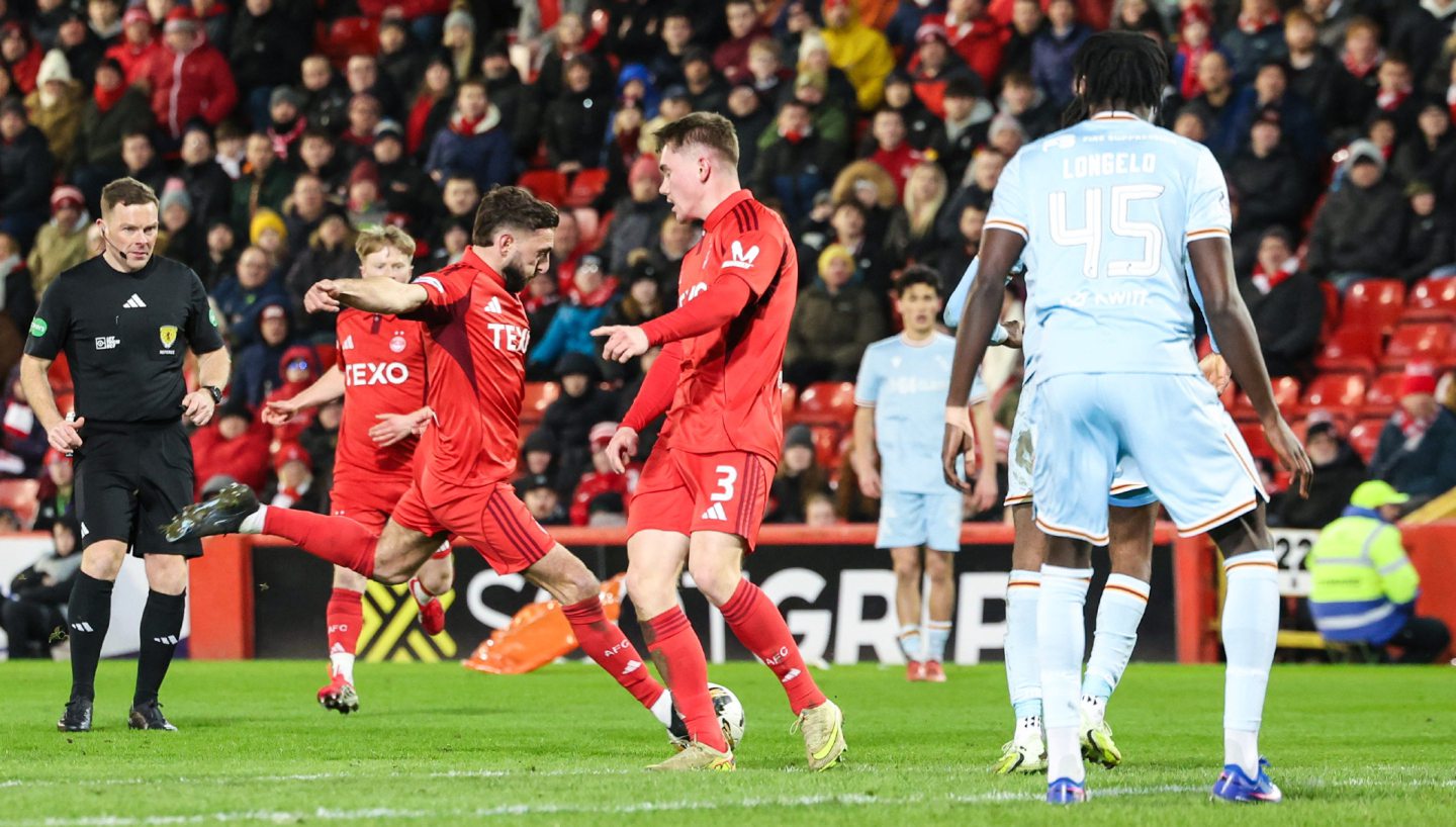 Richard Gordon: Aberdeen's goalscoring and away form concern