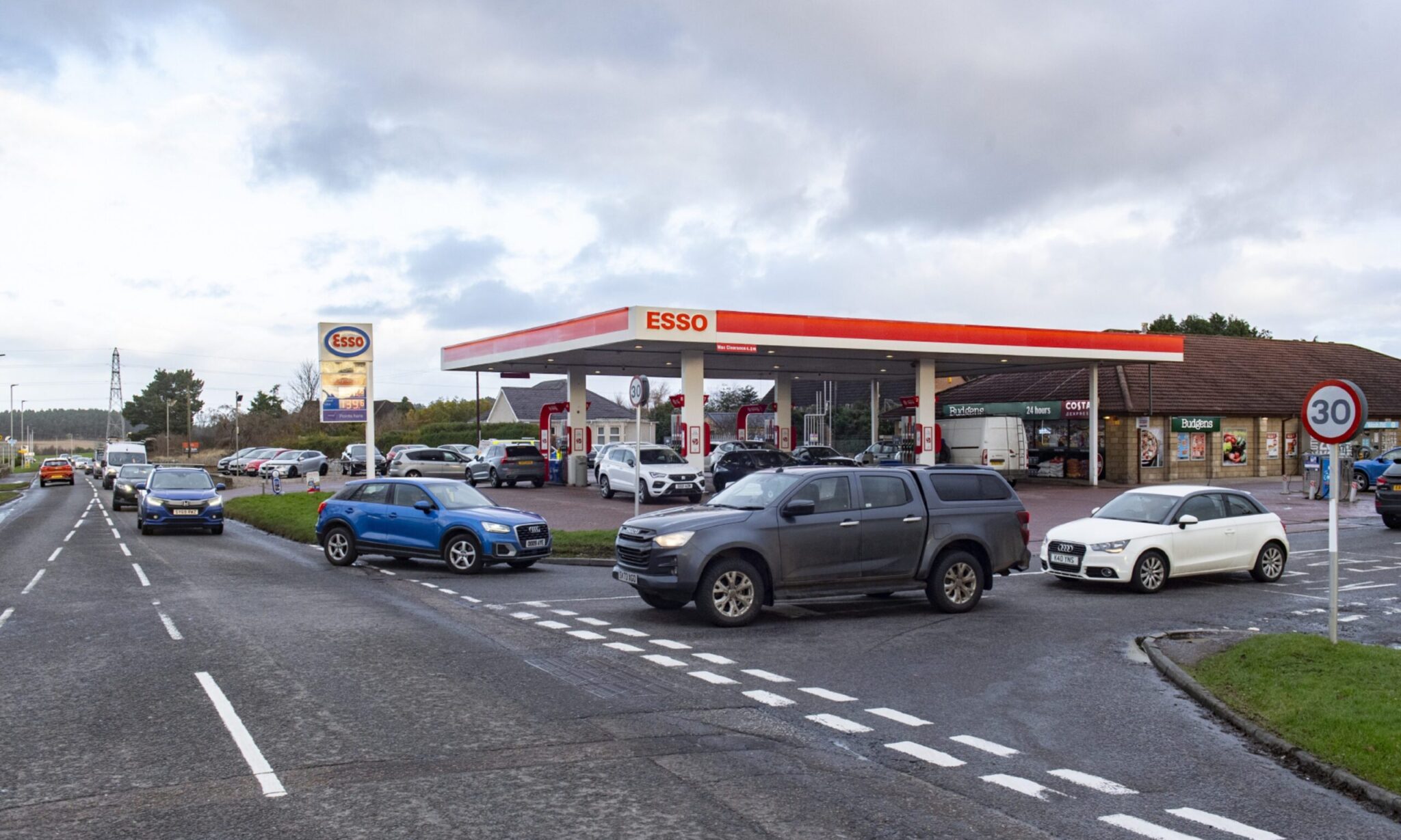 Aldi running social media adverts to get support for new Elgin site