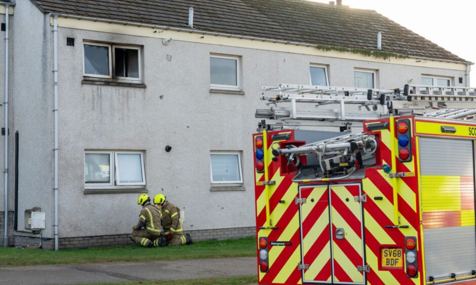Firefighters called to Elgin flat fire