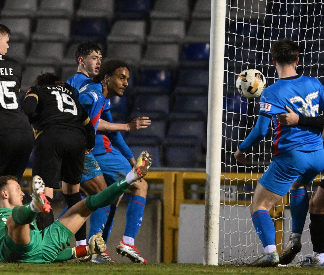 Caley Thistle 3-1 Peterhead - League One leaders widen gap