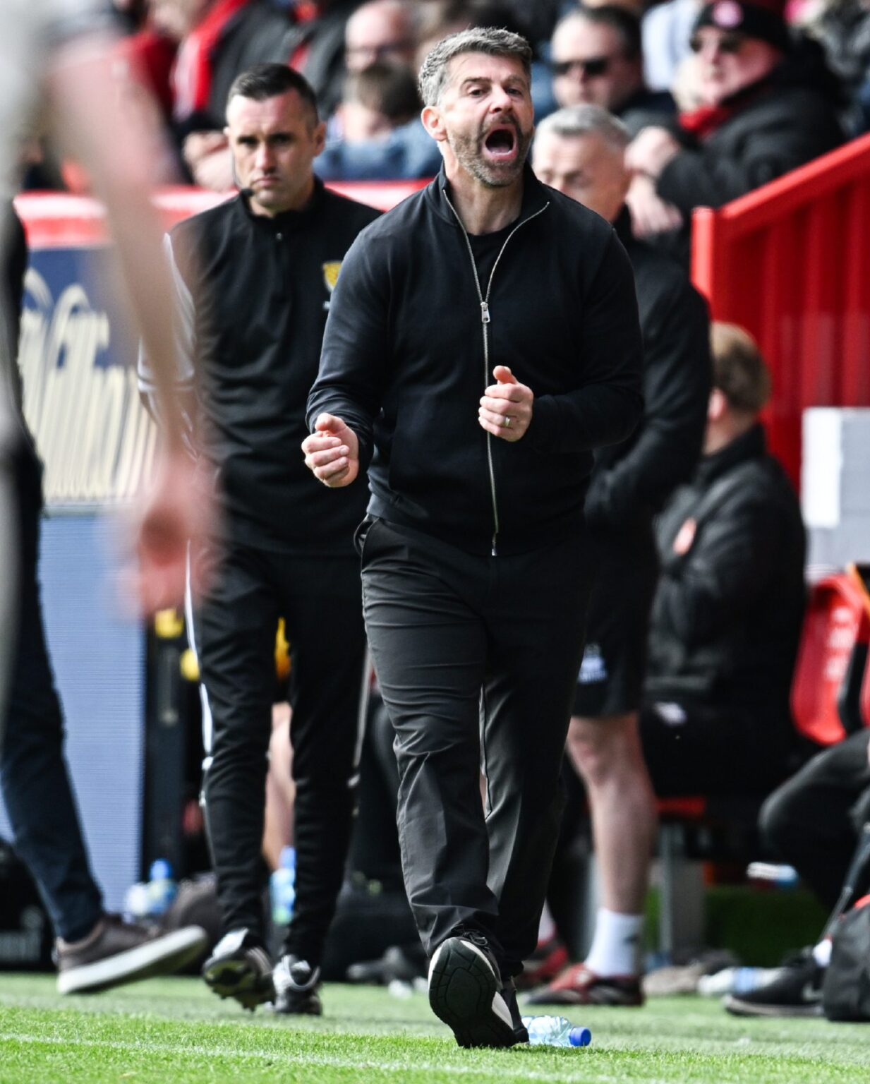 Aberdeen FC: Boss Stephen Robinson reveals signing plans