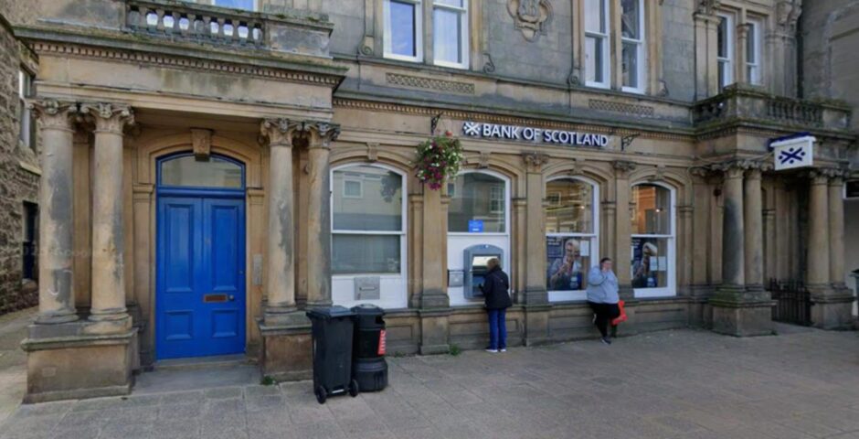Former Post Office and bank buildings hit Highland property market