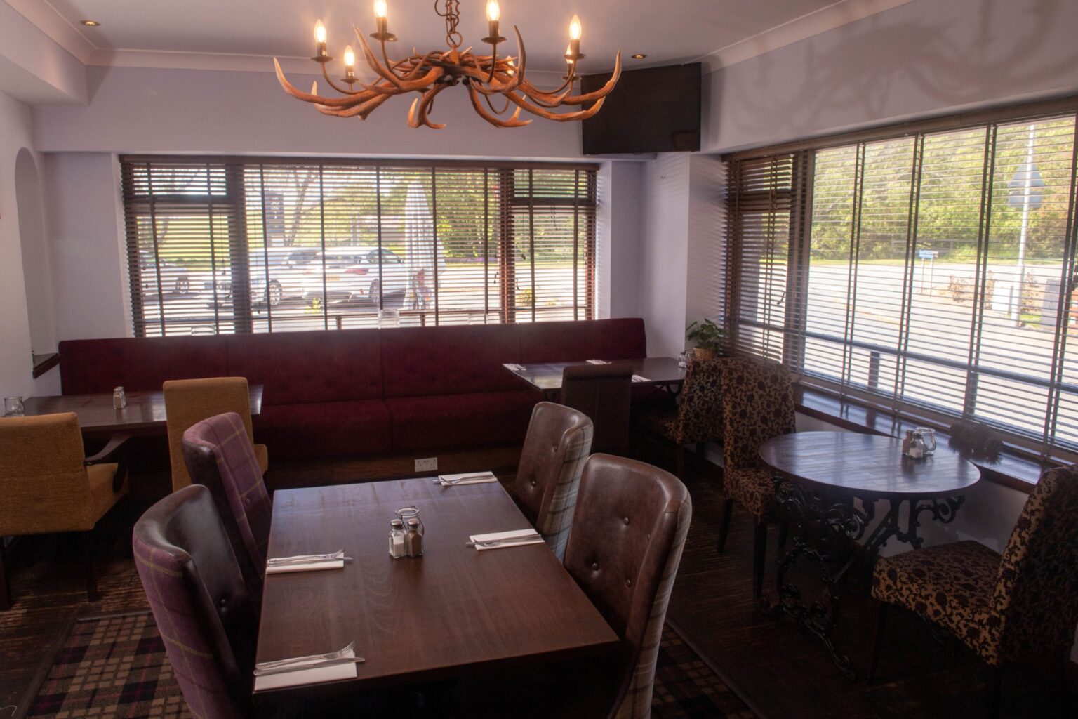 Newburgh Inn celebrates successful first year under new ownership