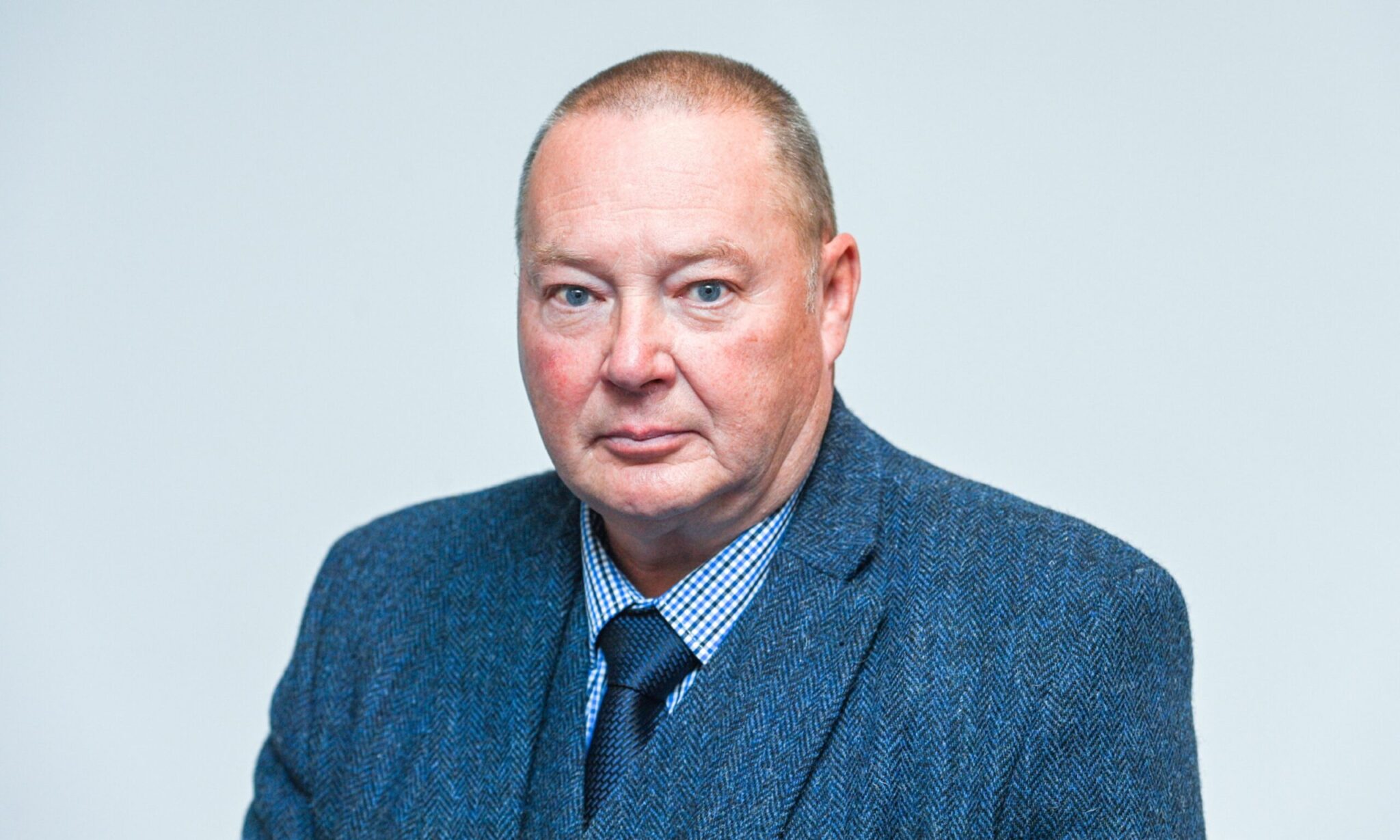 BREAKING: Two councillors resign over rapist taxi driver decision