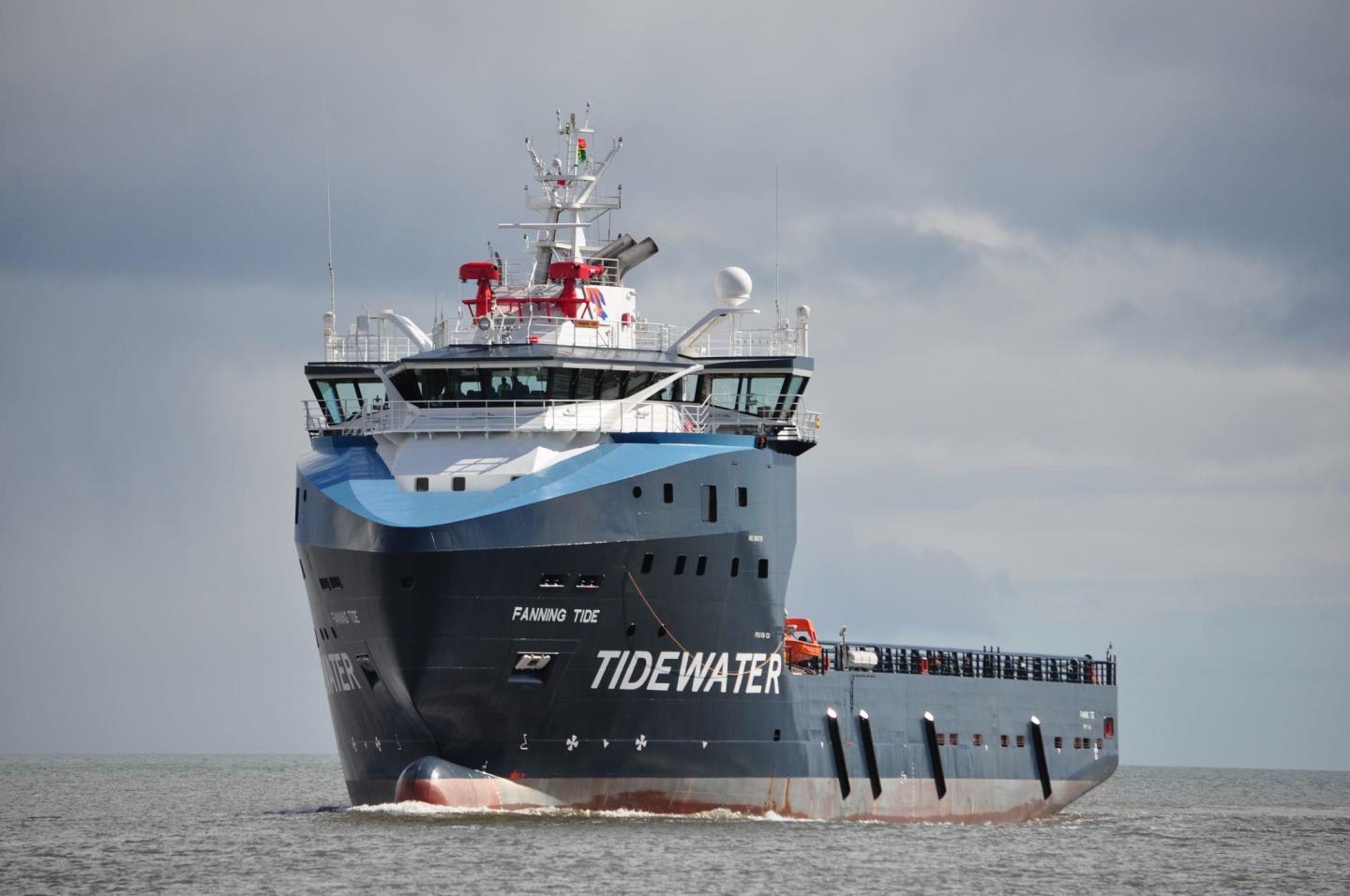 Tidewater snaps up Swire, Angolan JV