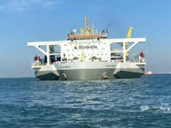 Shell Penguins FPSO sets off for North Sea - via Haugesund