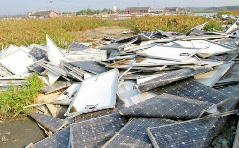 Rise of solar panels brings giant waste problem