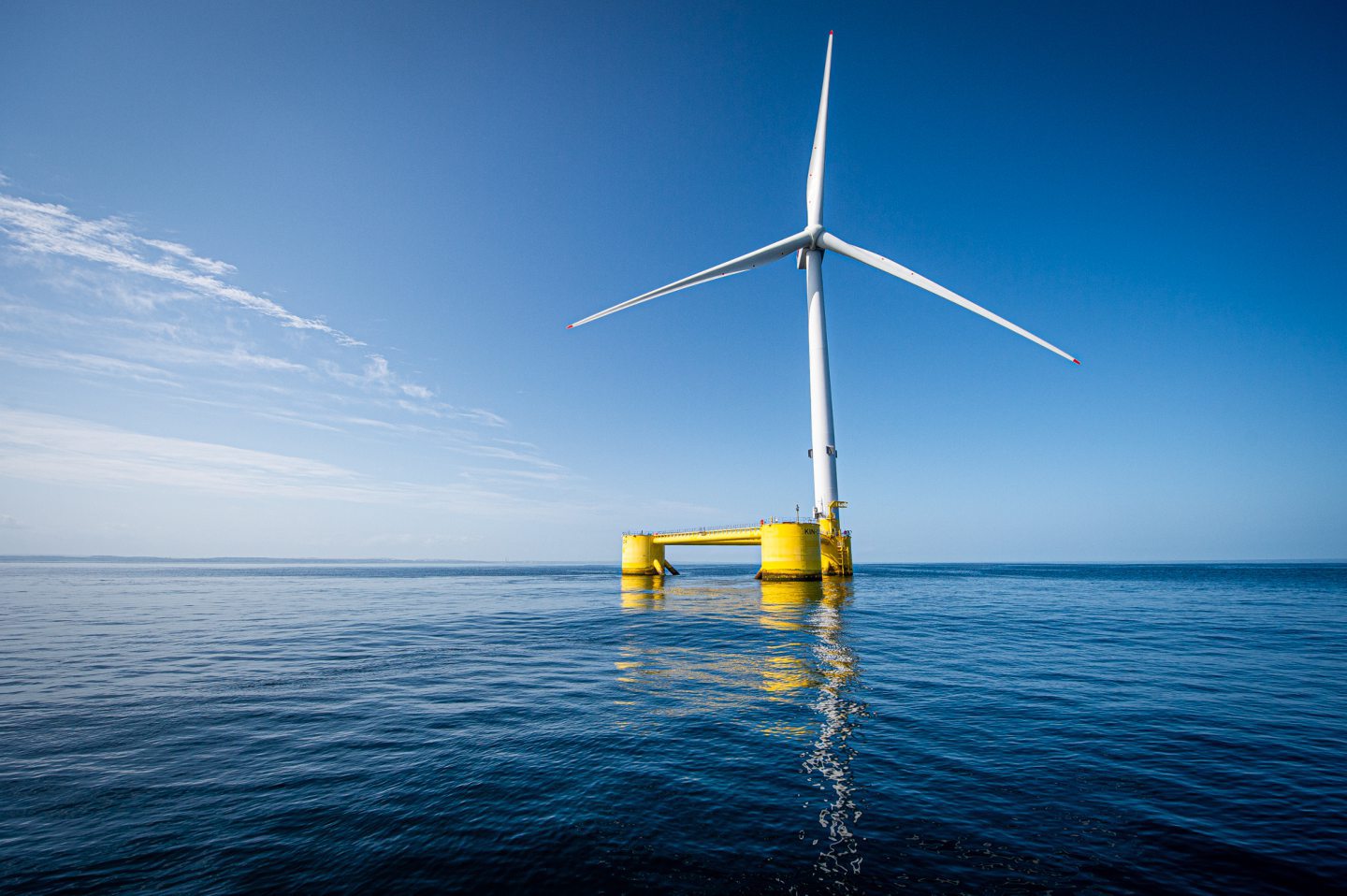 Study to determine feasibility of combined wind and wave platforms