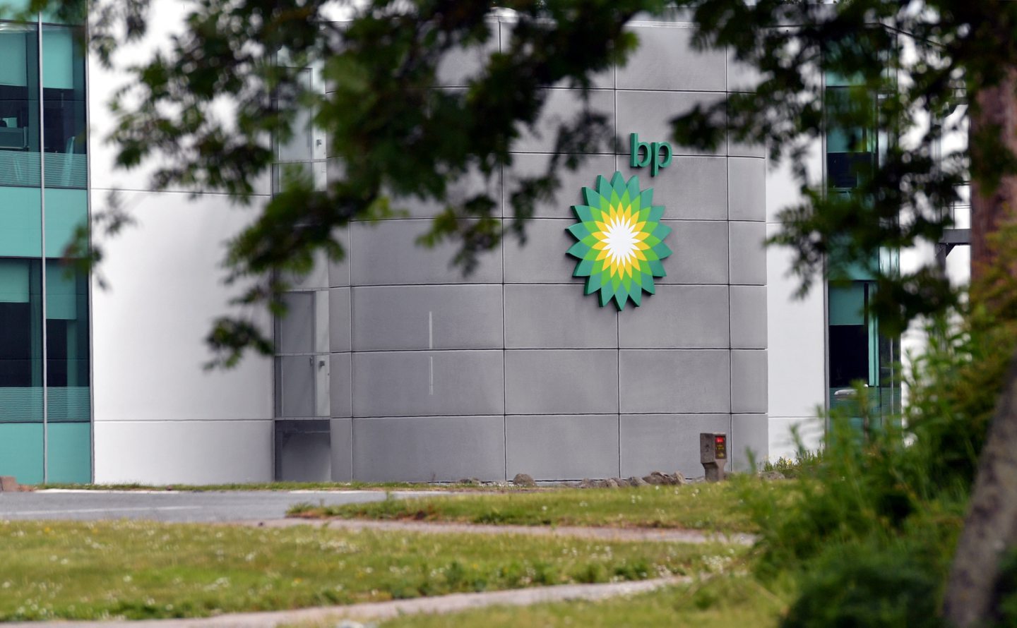 ‘Dejected’ engineers fear for job security as BP looks to India